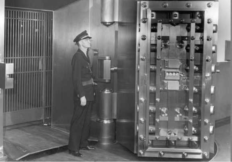 How to Store Your Coin and Currency Collection? | Executive Currency